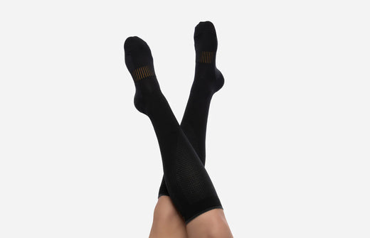 How To Properly Put On Compression Socks - Copper Fit