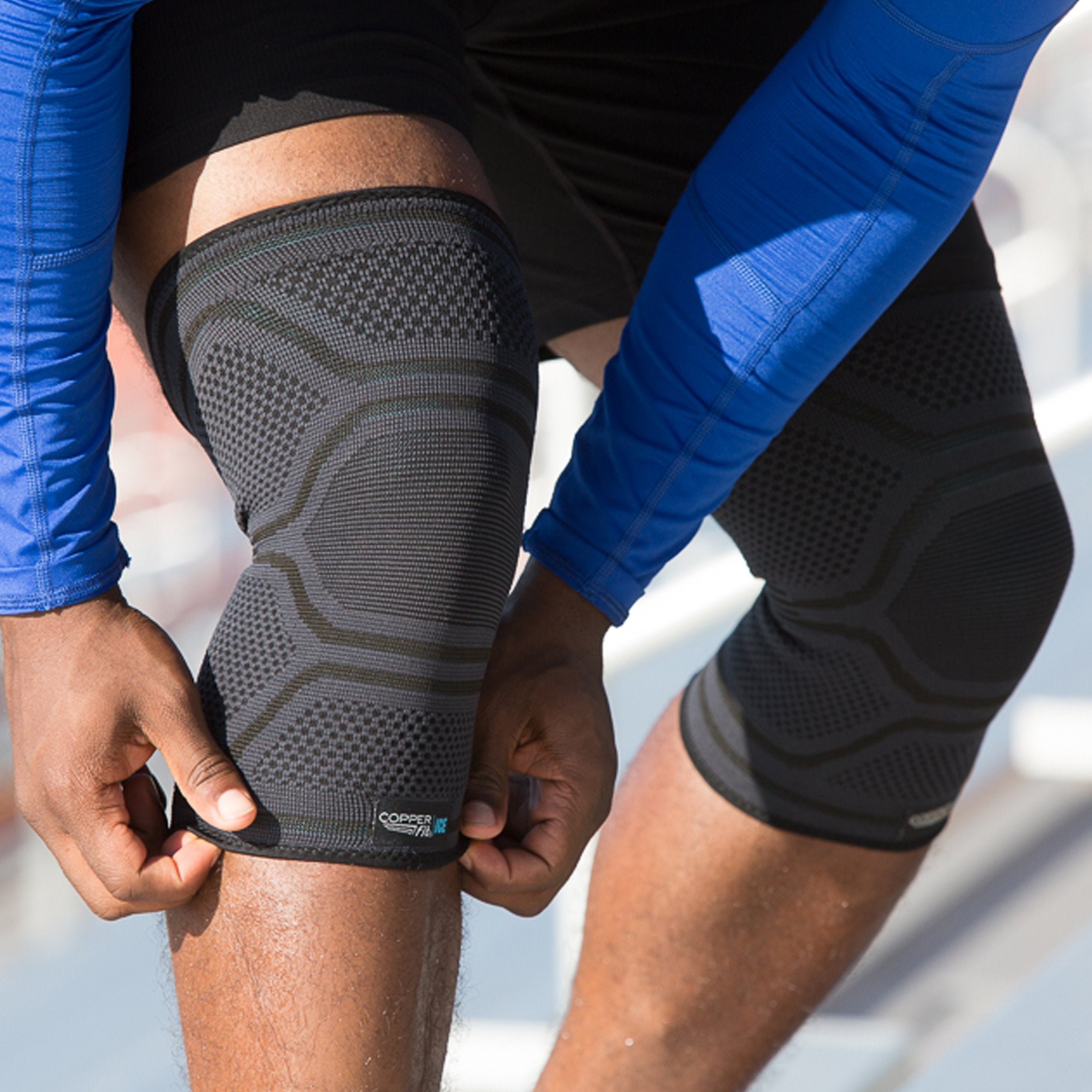 Ice Compression Knee Sleeves: Menthol-Infused - Copper Fit